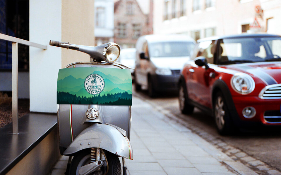 Individuelle Vespa Beinschild Banner – repräsentiere den Club mit Stil